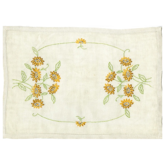 Hand Crafted | Kitchen | Pretty Hand Embroidered Cloth Flowers ...